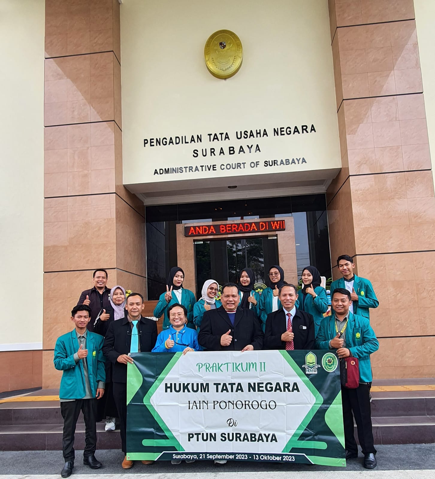 Penutupan praktikum HTN, Ketua PTUN Surabaya Memberikan Motivasi ... Penutupan praktikum HTN, Ketua PTUN Surabaya Memberikan Motivasi ...